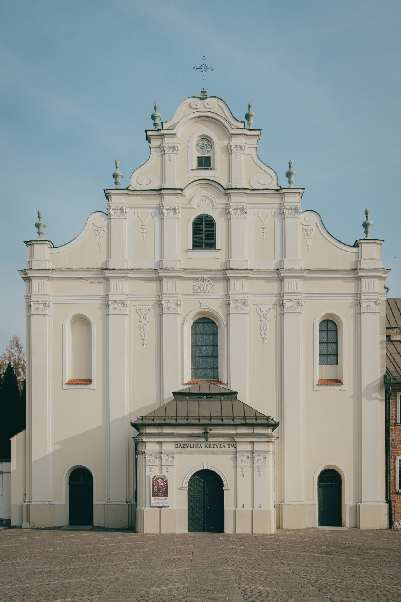 Opactwo oo. Cystersów i kościół św. Bartłomieja w Mogile (Kraków) - MDDK